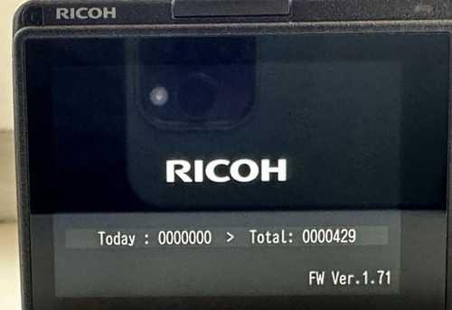 Ricoh GR III