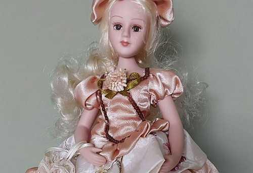 Фарфоровая кукла Angel Heart Collection