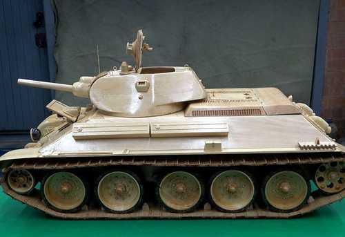 Деревянный танк Т-34