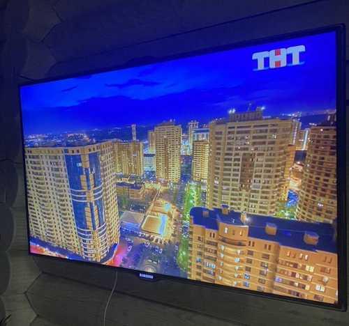 Телевизор samsung LED