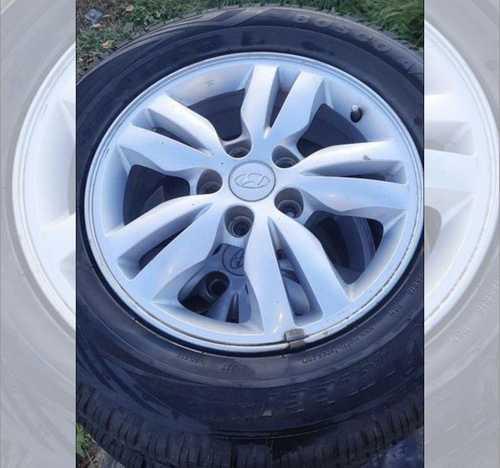 Viatti Bosco A/T 215/65 R16 108