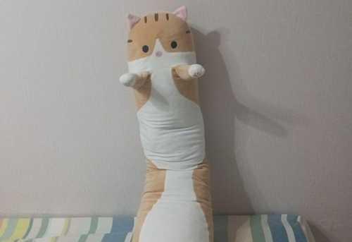 Кот плюшевый