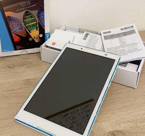 Планшет Lenovo Tab 3 850F 8" 16Gb Wi-Fi White