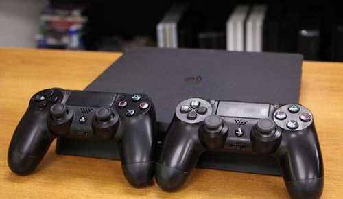 Sony Playstation 4 500Gb Slim Б.У + 2 Геймпада Б.У