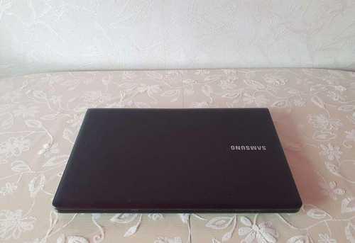 Игровой ноутбук Samsung NP355