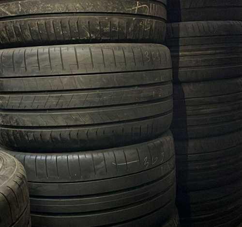 Pirelli P Zero PZ4 305/30 R21 106W