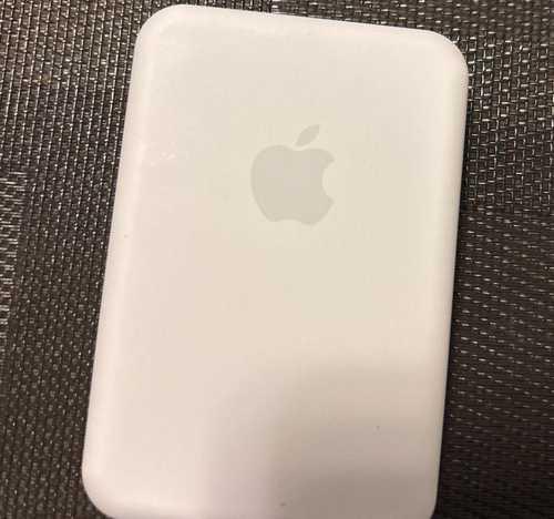 Magsafe battery pack