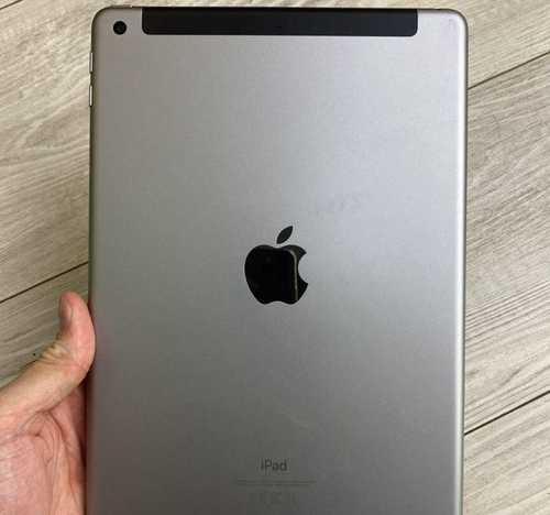 iPad 6 2018 128gb sim