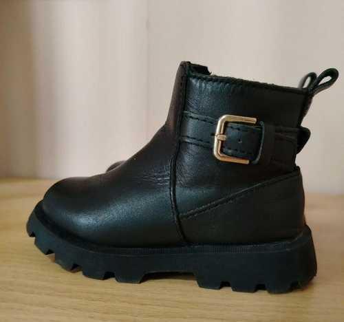 Ботинки демисезонные zara 21