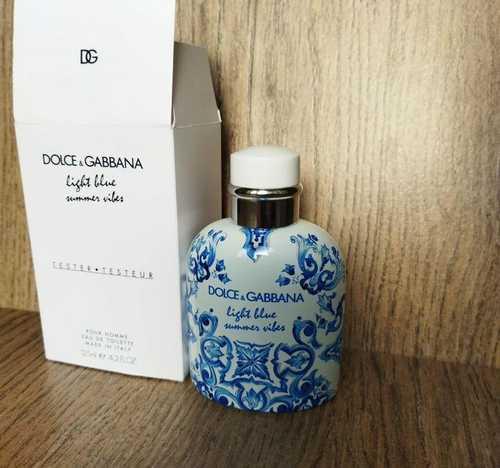 Dolce Gabbana light blue summer