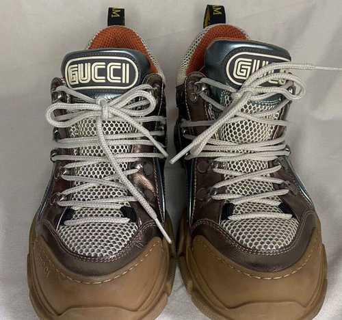 Gucci flashtrek