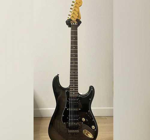 Fender Stratocaster Japan 1985 г Floyd Rose