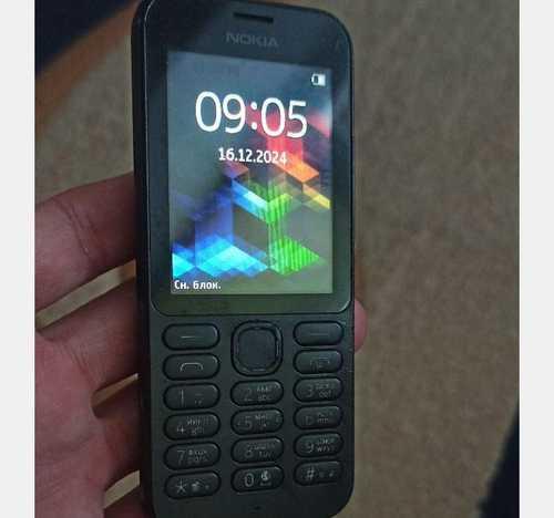 Nokia 215