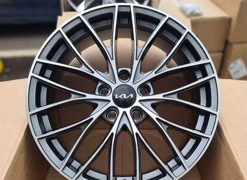 Новые литые диски R18 на Kia K5