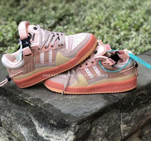 Кроссовки Adidas Forum Bad Bunny Pink Easter Egg