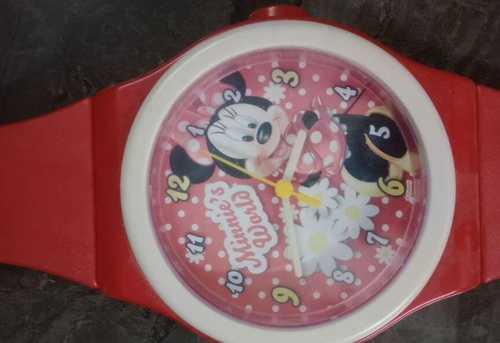 Часы детские на стену Disney Minnie