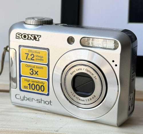 Sony CyberShot DSC-650 цифровой фотоаппарат