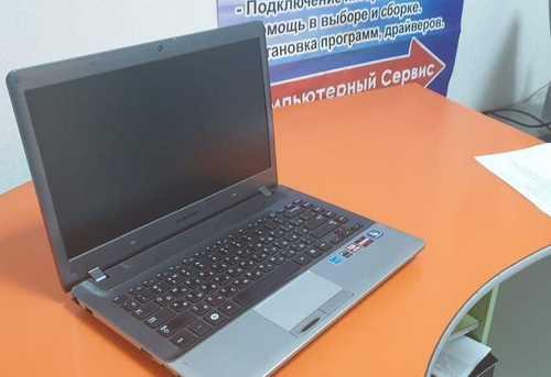 Ноутбук - Samsung NP355V4C-S01RU 8GO