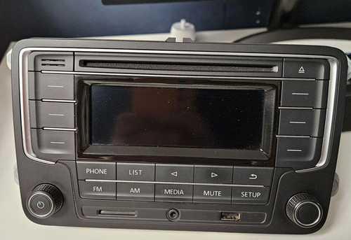 Оригинальная магнитолла VW RCD 230G harman