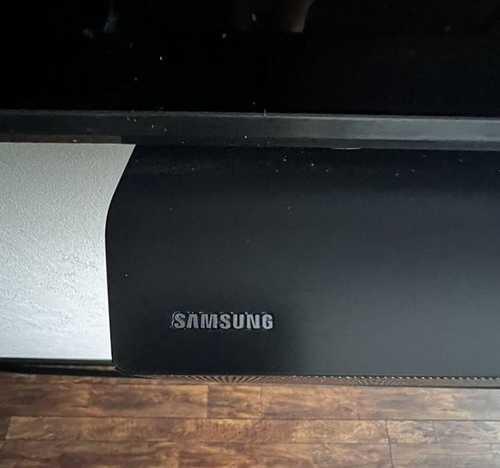 Саундбар Samsung HW-B550 черный