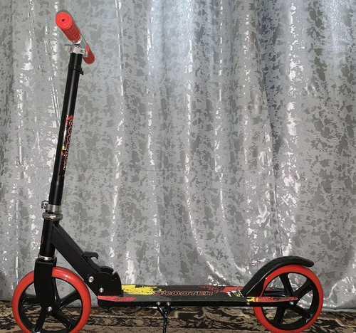 Самокат 5  красный Scooter 2х колёсный