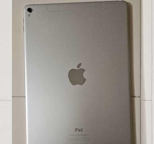 Apple iPad Pro 9.7 2016 128Gb