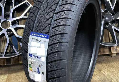 Triangle WinterX TW401 215/60 R17 100V