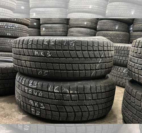 Toyo Winter Tranpath MK3 215/65 R16