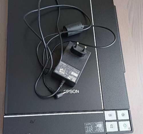 Сканер Epson Perfection v37