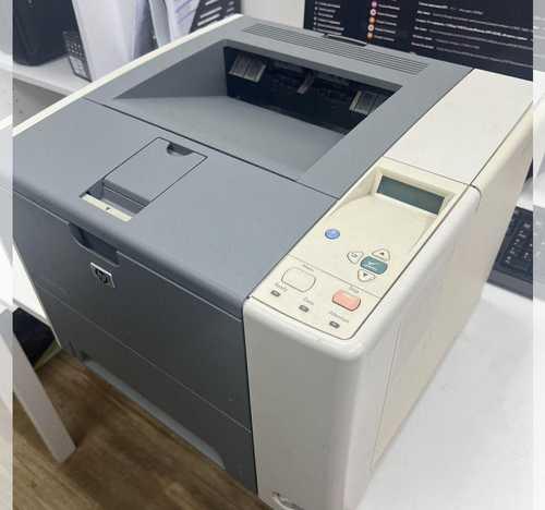 Принтер HP LaserJet P3005n