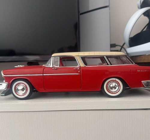 Модель автомобиля 1/18 chevrolet nomad