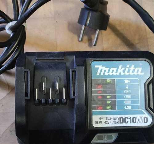 Зарядное устройство для шуруповерта makita