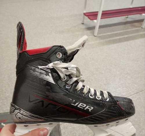 Хоккейные коньки bauer vapor 4x