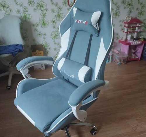 Компьютерное игровое кресло