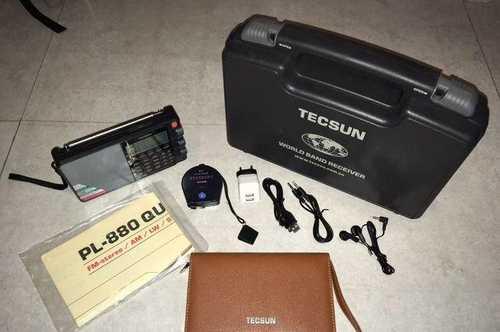 Радиоприемник Tecsun PL-880. В кейсе