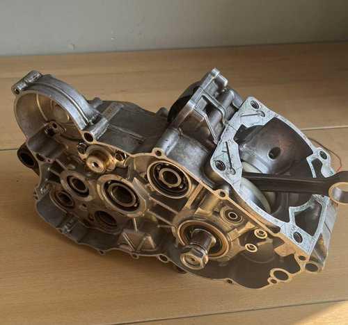 Половинки картера ktm sx 250/300 2017