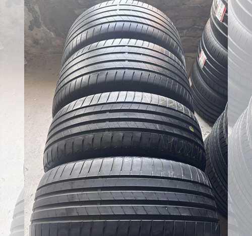 Bridgestone Turanza T005 225/40 R19 и 255/35 R19