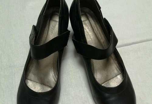 Туфли женские чёрные, размер 38-39