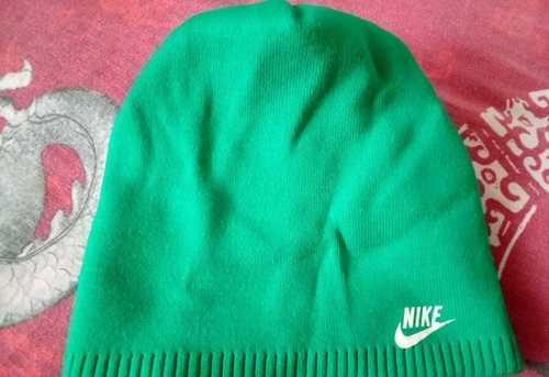 Шапка Nike
