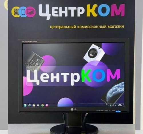 Монитор LG Flatron 19" VGA
