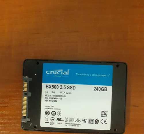 Жеский диск SSD 2.5 240GB