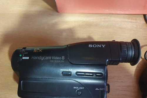Видеокамера Sony Hi8