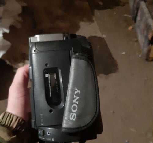 Видеокамера sony handycam