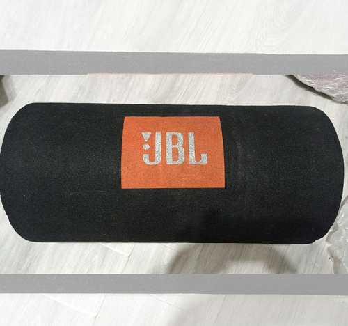 Сабвуфер JBL