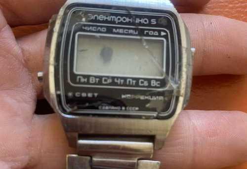 Часы "Электроника 5",родом из СССР