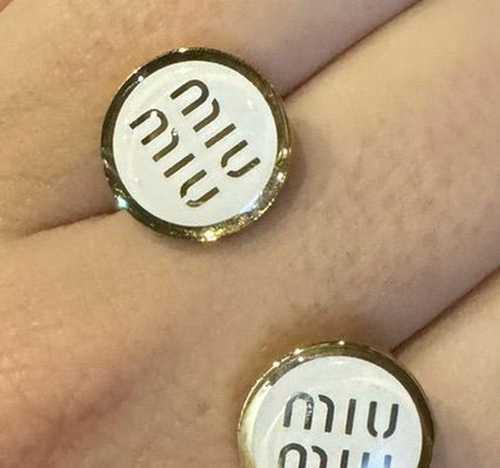 Серьги пусеты Miu Miu