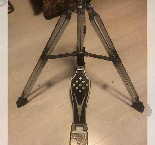 Стойка hi hat