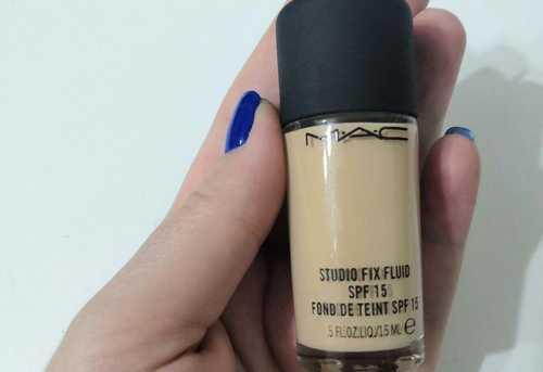 Тональный крем MAC