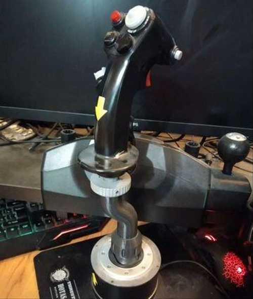 Thrustmaster hotas Warthog Flight Stick