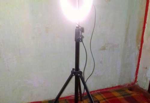 Кольцевая лампа 20 см со штативом